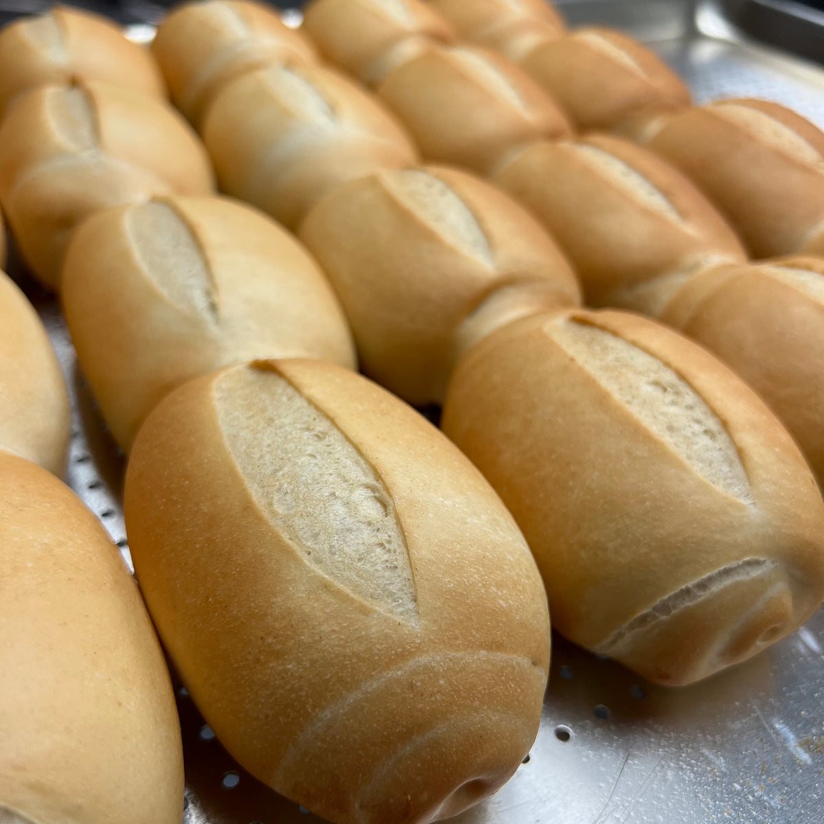 Brazilian Pão Francês – Empire Bread Club